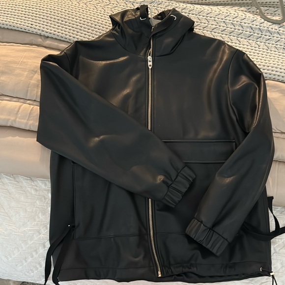 Zara | Jackets & Coats | Lightly Worm Zara Faux Leather Oversized ...